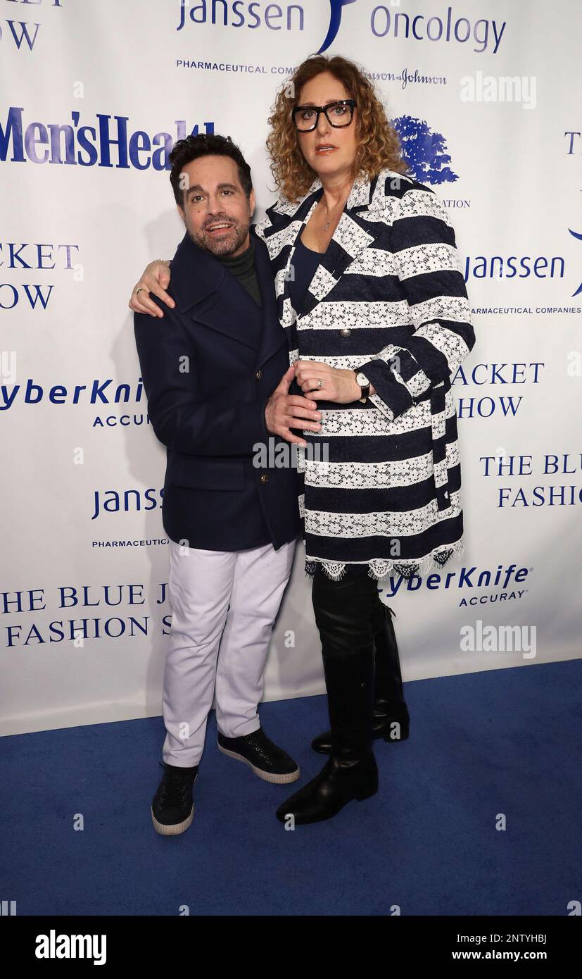 Photo by: zz/John Nacion/STAR MAX/IPx 2019 2/7/19 Mario Cantone and ...