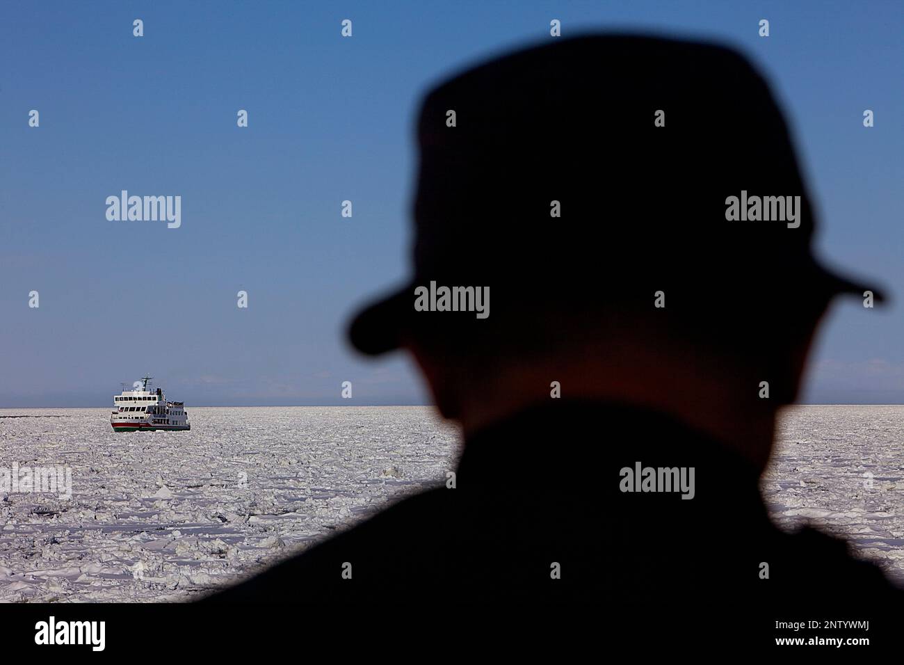Sightseeing icebreaker Aurora ship 2 from Aurora ship1,Abashiri ...