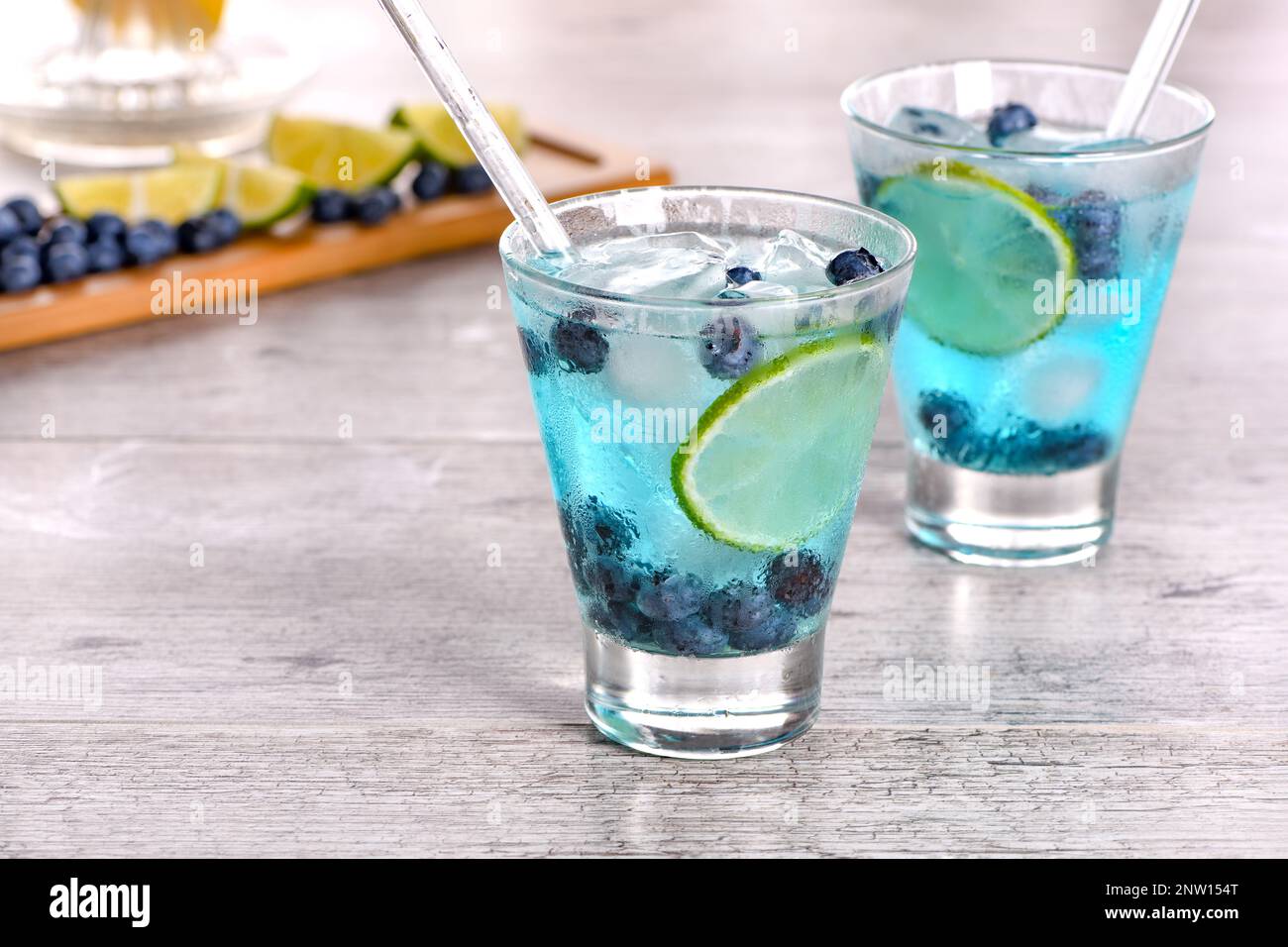 Blue Mojito with blueberries. Cocktails Liquor-based Blue Curacao Stock ...