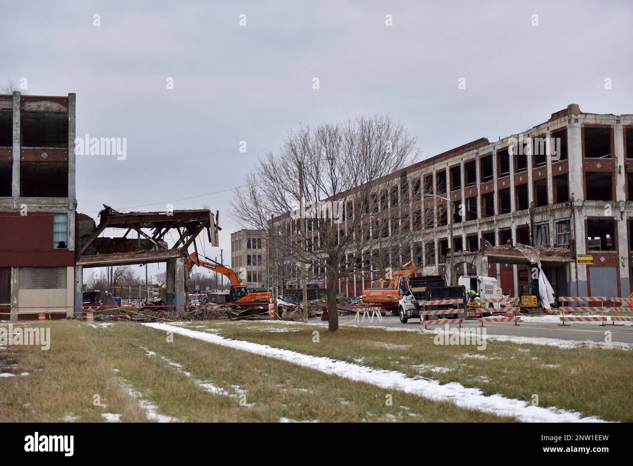 Crews clear debris Thursday, Jan. 24, 2019, in Detroit, from the ...