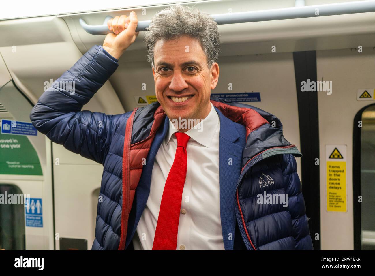 Labour party net zero hi-res stock photography and images - Alamy