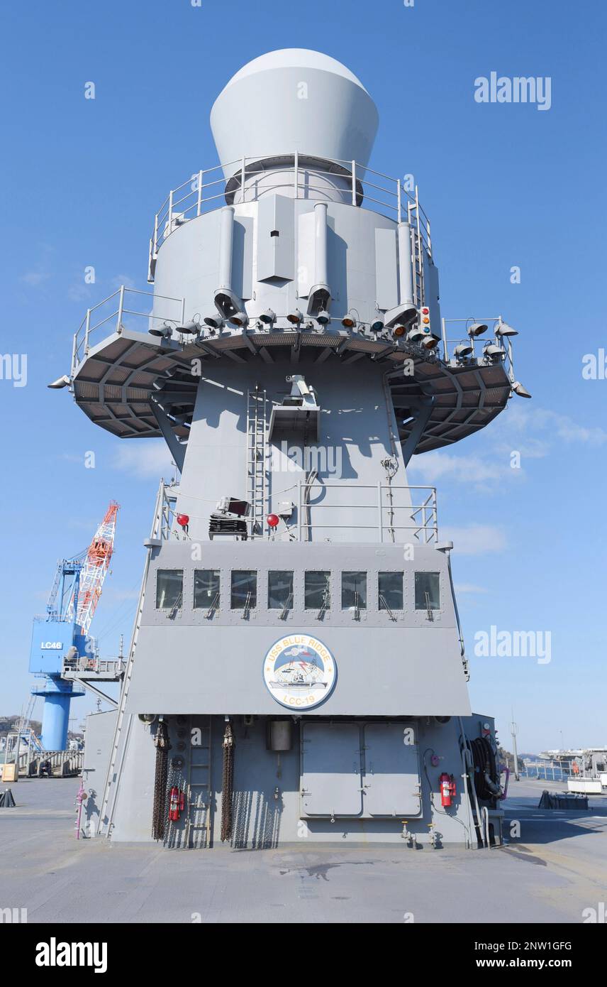 The control tower of the U.S. 7th Fleet flagship USS Blue Ridge (LCC 19 ...