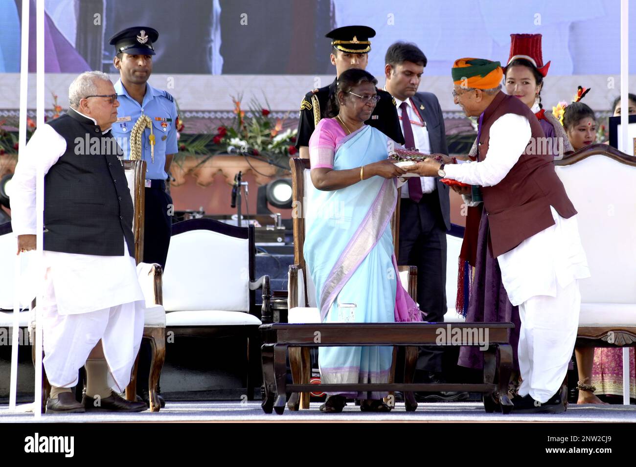 Bikaner, Rajasthan, India. 27th Feb, 2023. President of India Droupadi ...