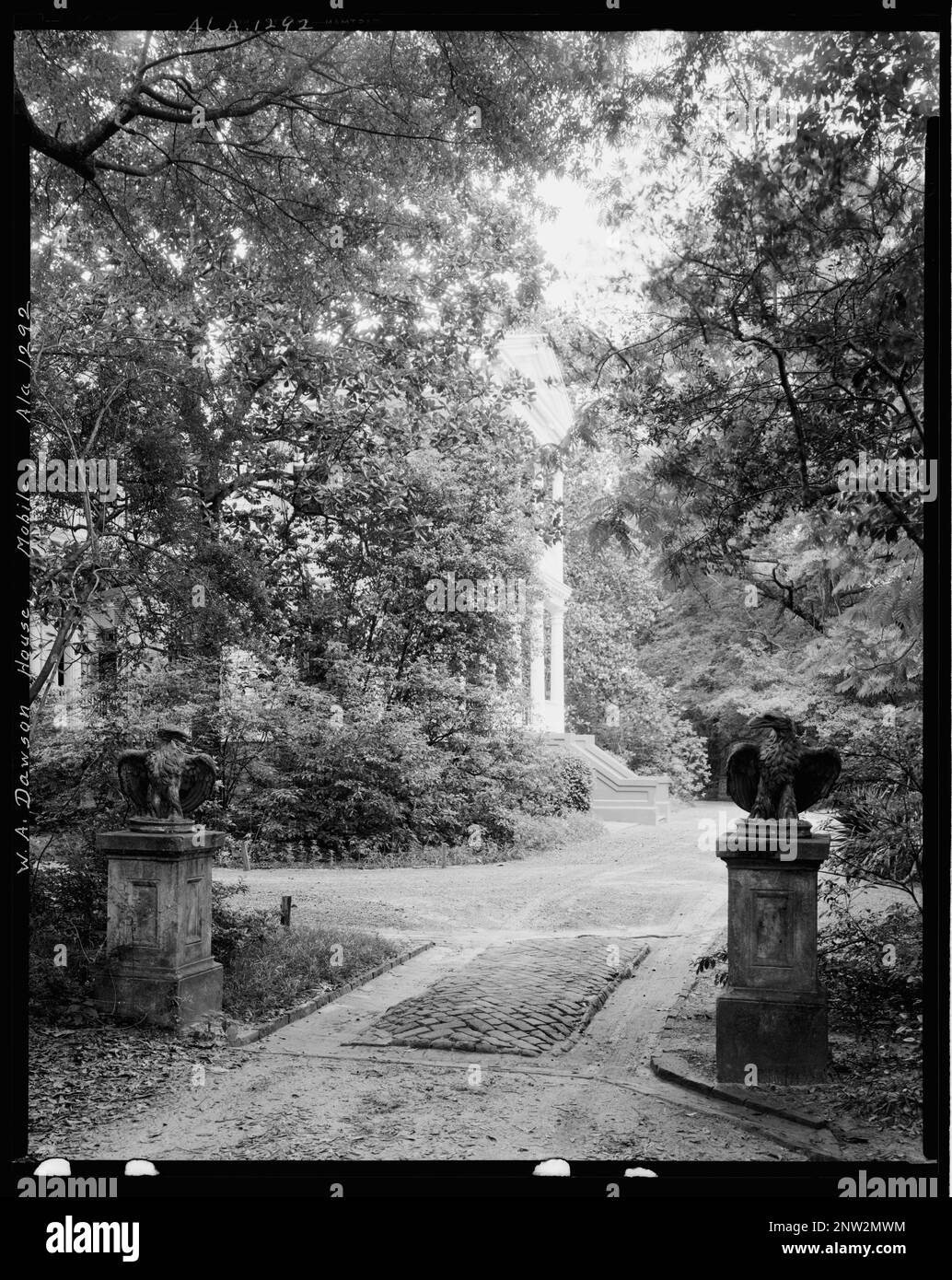 Mobile alabama historic home Black and White Stock Photos & Images - Alamy