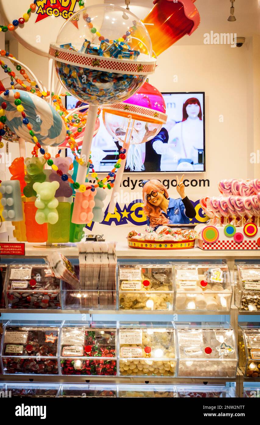 Saleslady, candies shop, in Takeshita Dori, Tokyo, Japan Stock Photo ...