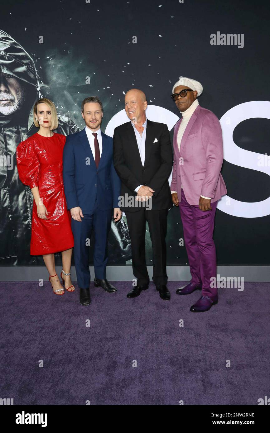 Photo by: John Nacion/STAR MAX/IPx 2019 1/15/19 Sarah Paulson, James ...