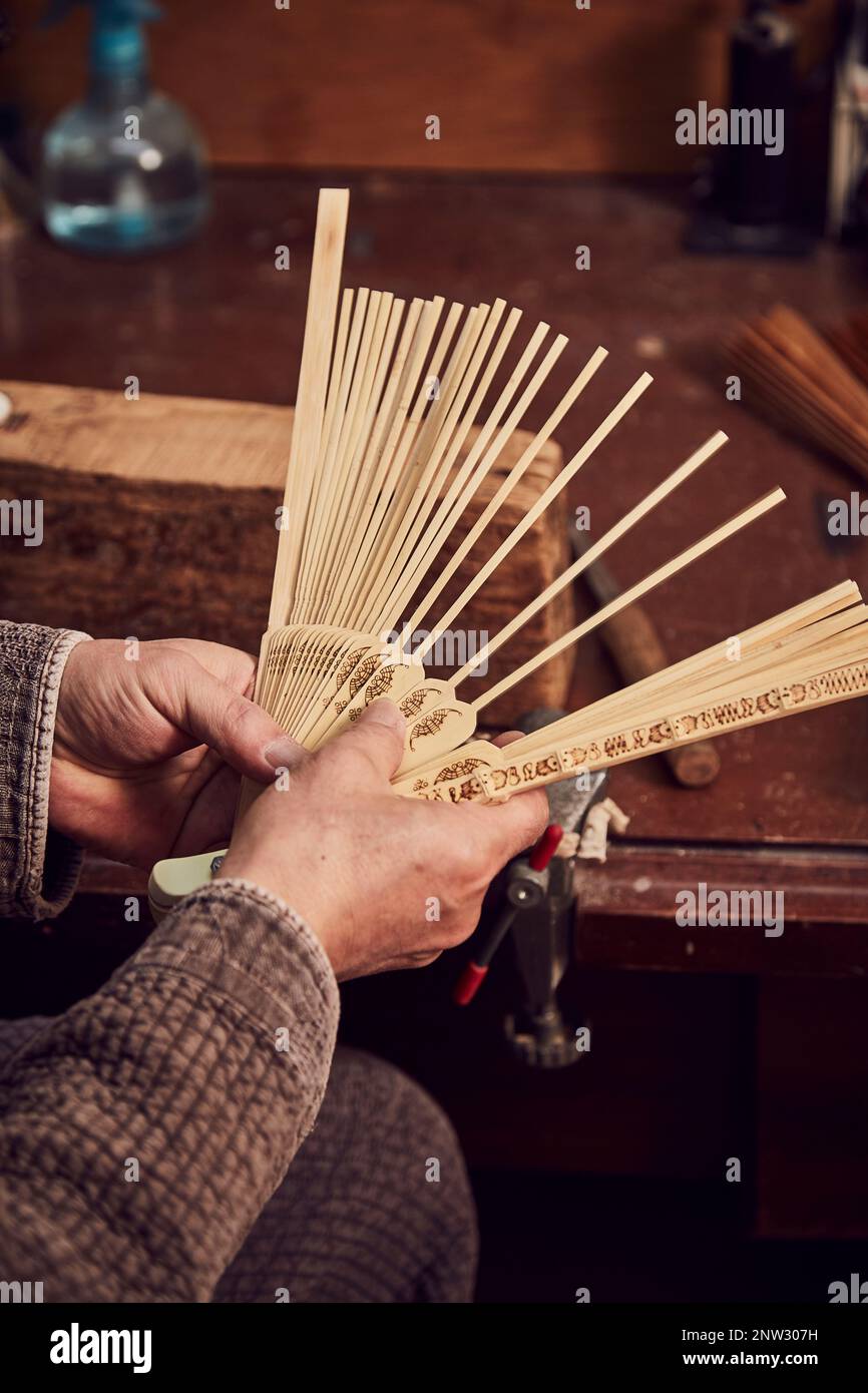 Hanji, traditional Korean paper, paper hanji fan handmade from mulberry ...