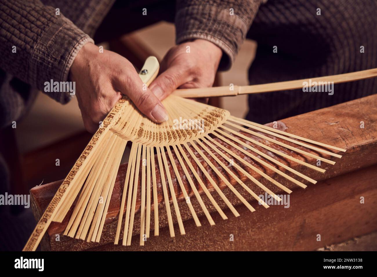 Hanji, traditional Korean paper, paper hanji fan handmade from mulberry ...