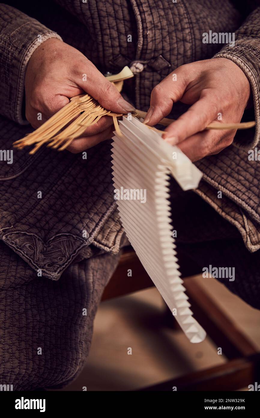 Hanji, traditional Korean paper, paper hanji fan handmade from mulberry ...
