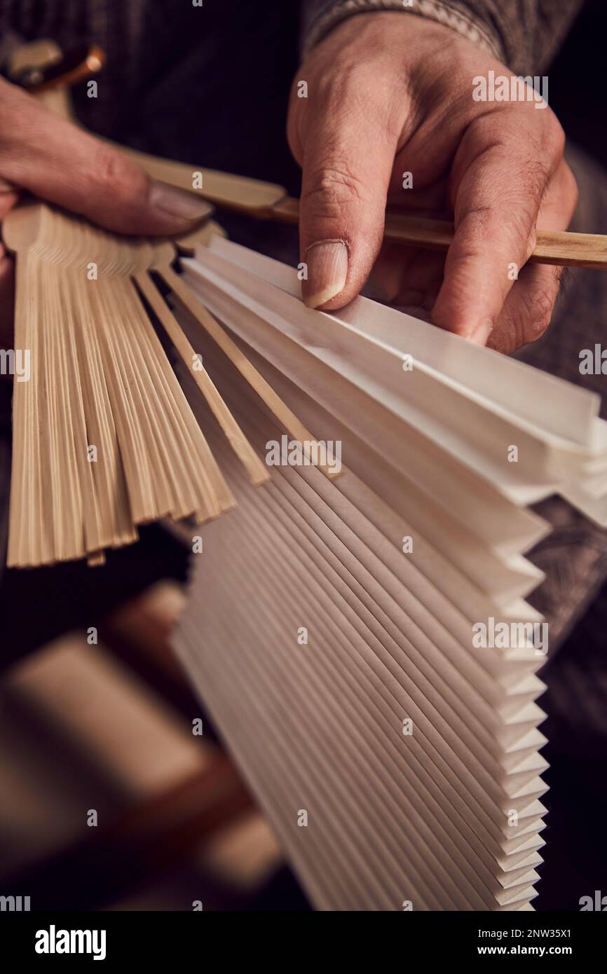 Hanji, traditional Korean paper, paper hanji fan handmade from mulberry ...