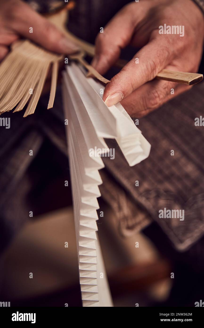 Hanji, traditional Korean paper, paper hanji fan handmade from mulberry ...