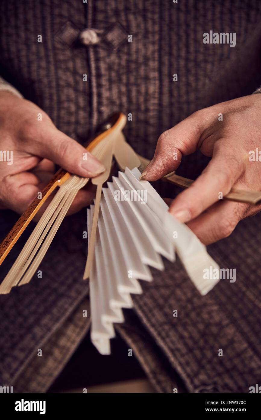 Hanji, traditional Korean paper, paper hanji fan handmade from mulberry ...