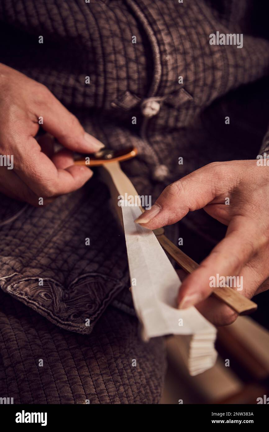 Hanji, traditional Korean paper, paper hanji fan handmade from mulberry ...
