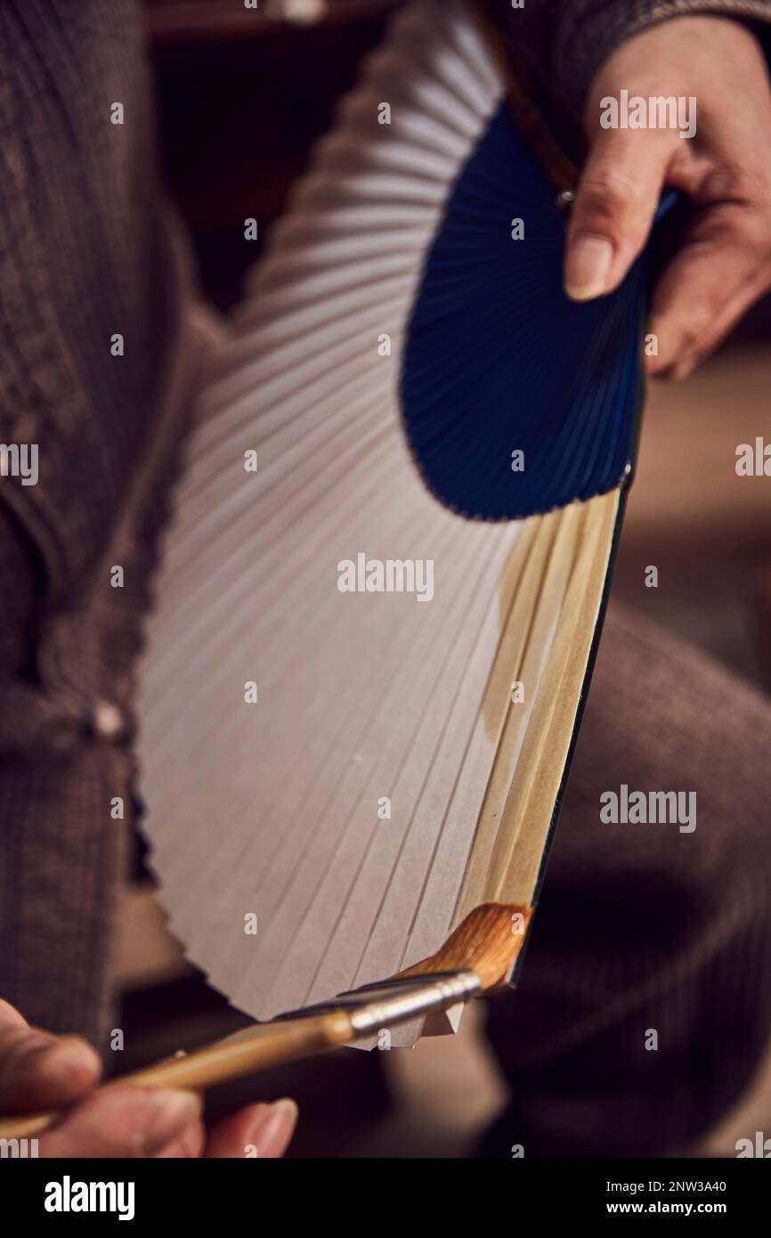 Hanji, traditional Korean paper, paper hanji fan handmade from mulberry ...