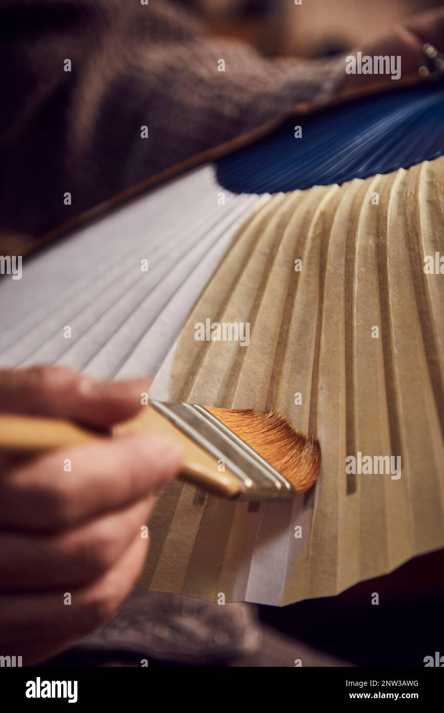 Hanji, traditional Korean paper, paper hanji fan handmade from mulberry ...