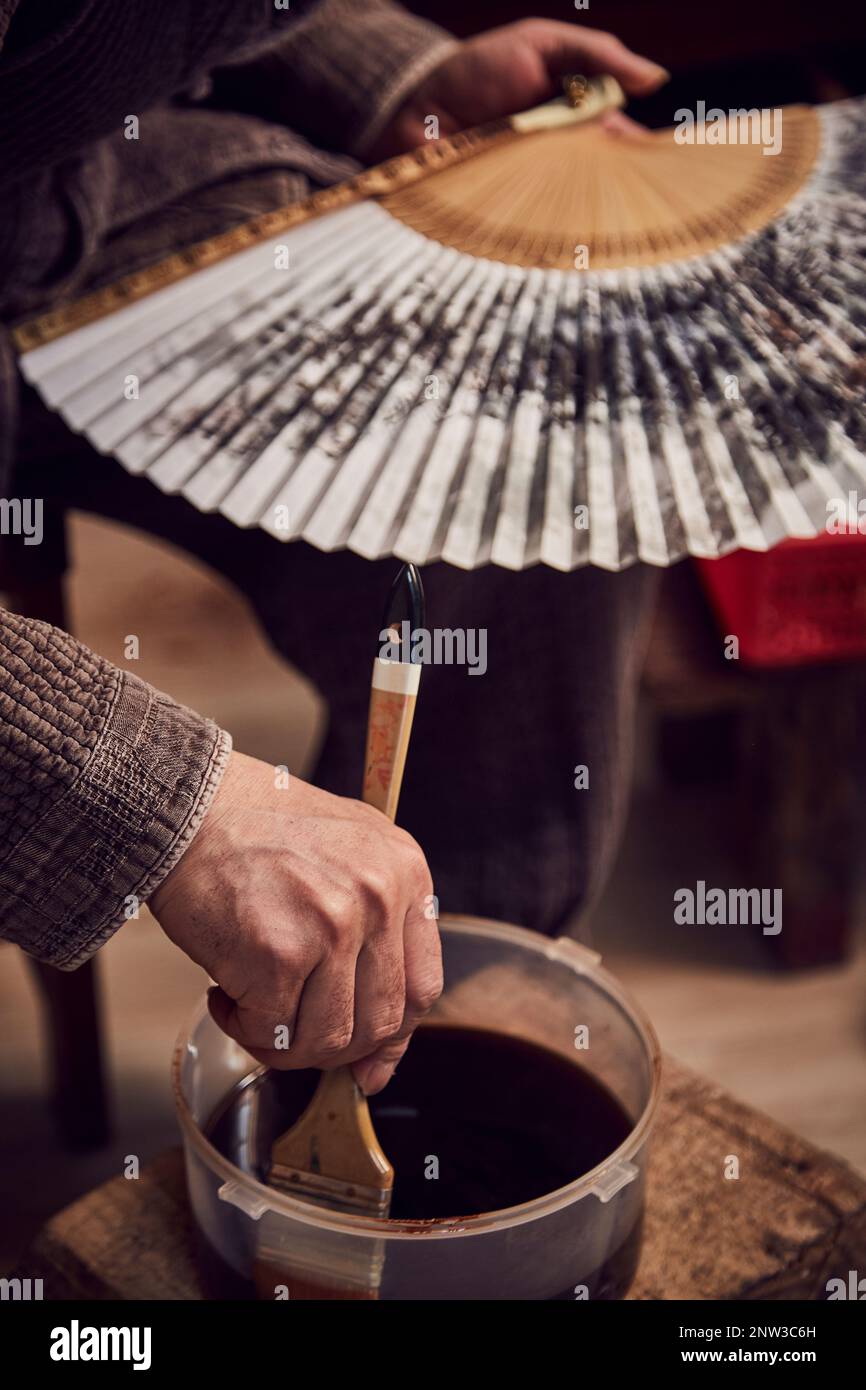 Hanji, traditional Korean paper, paper hanji fan handmade from mulberry ...