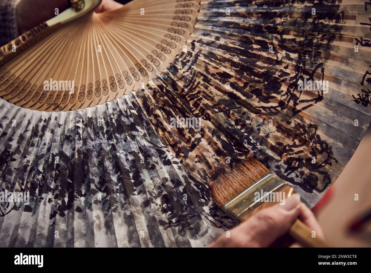 Hanji, traditional Korean paper, paper hanji fan handmade from mulberry ...