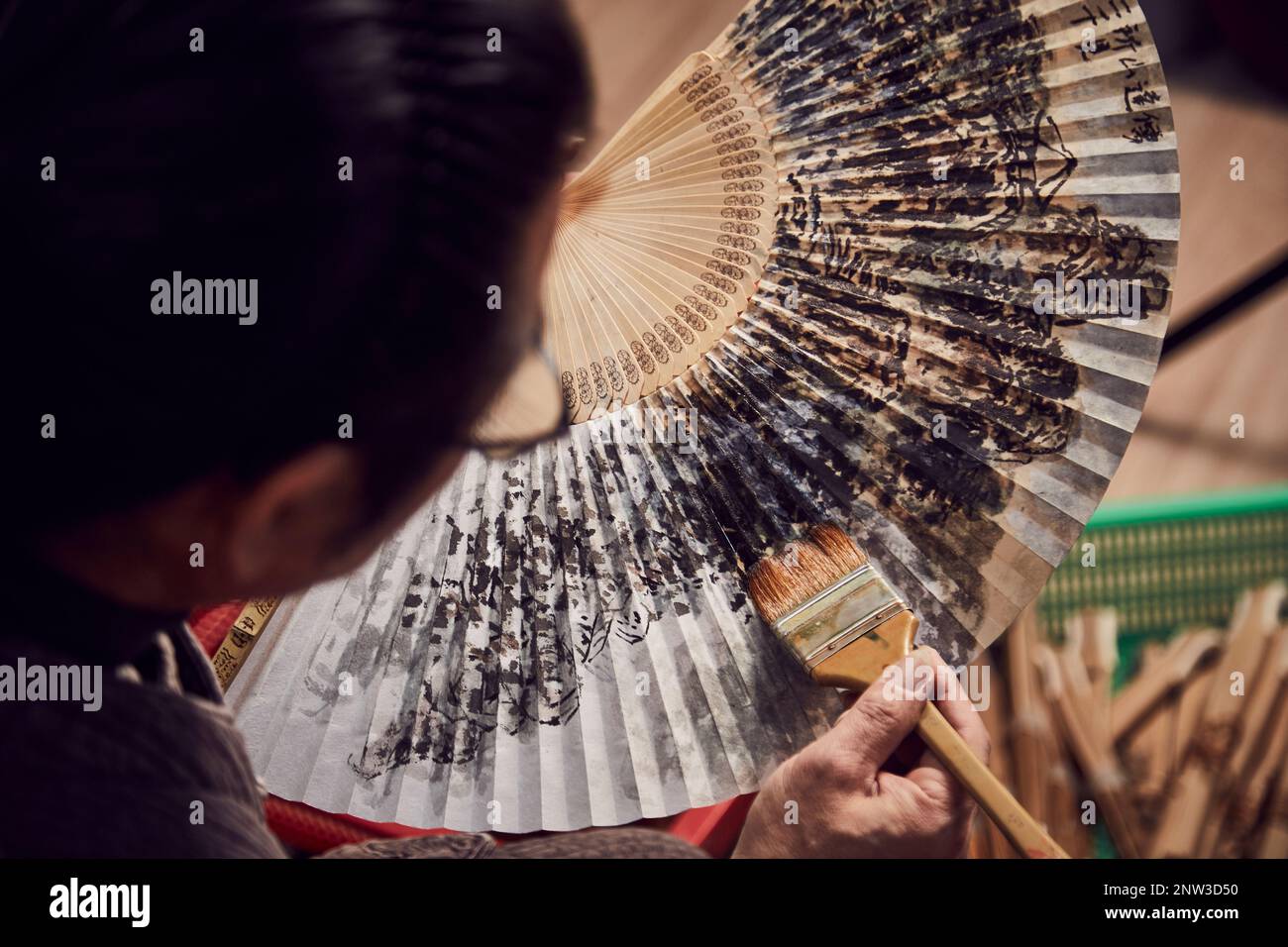 Hanji, traditional Korean paper, paper hanji fan handmade from mulberry ...