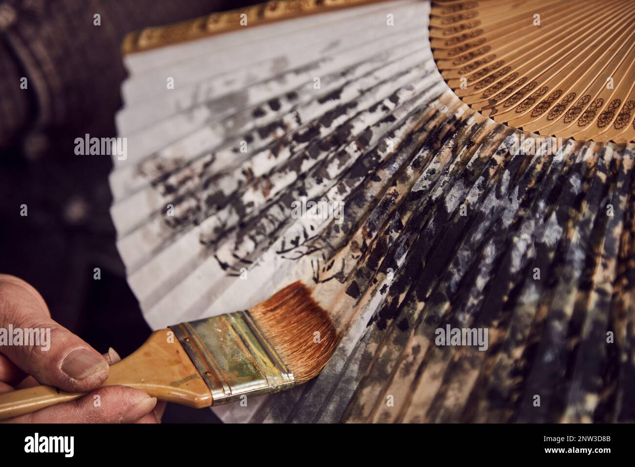 Hanji, traditional Korean paper, paper hanji fan handmade from mulberry ...