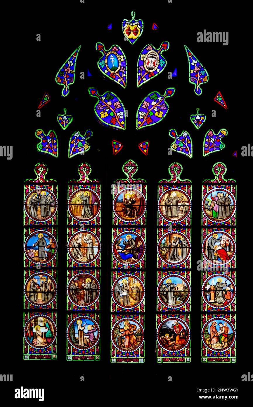 Quimper. Stained glass window in the Saint-Corentin cathedral ...