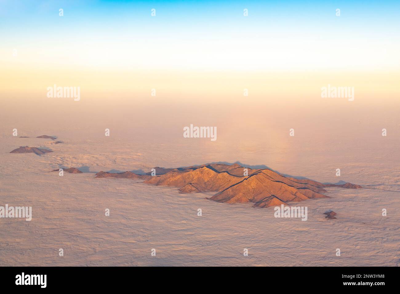Cordillera de la costa chile hi-res stock photography and images - Alamy