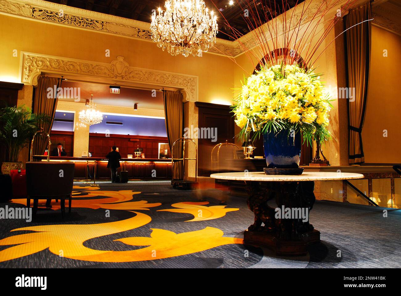 The lobby of the Drake Hotel, Chicago Stock Photo - Alamy