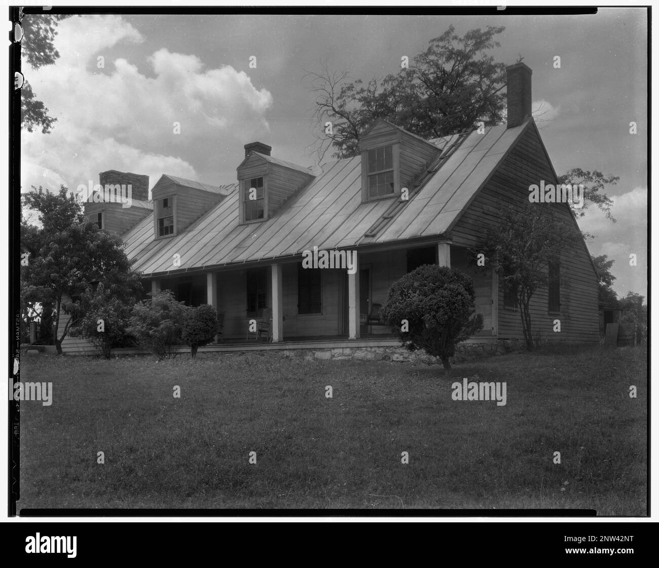 Helm, Clarke County, Virginia. Carnegie Survey of the Architecture of ...
