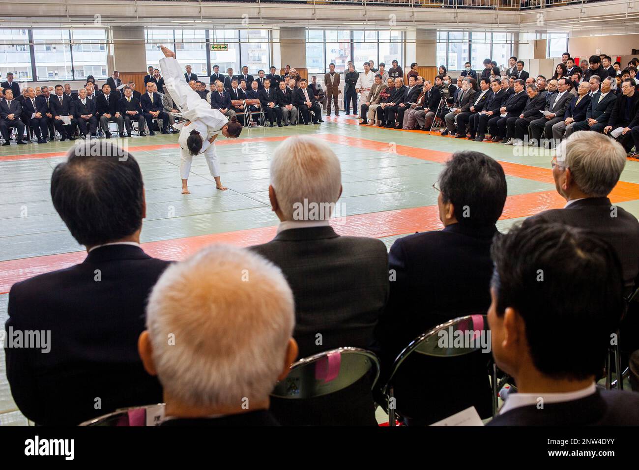 Judo exhibition during the ritual of kagami biraki, breaking the rice ...