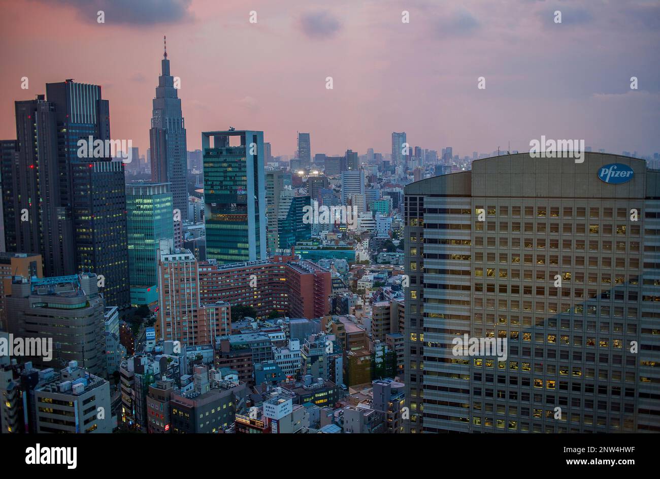 Shinjuku. Skyscrapers in Nishi Shinjuku.At left NTT DoCoMo Yoyogi Building.Tokyo city, Japan ...