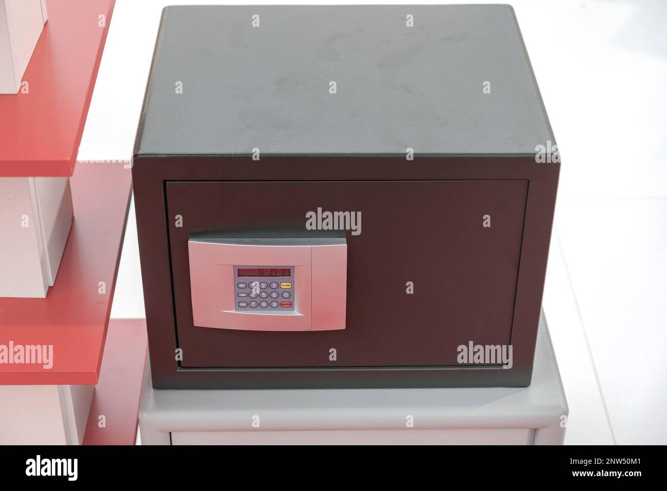 Safety deposit box hi-res stock photography and images - Alamy