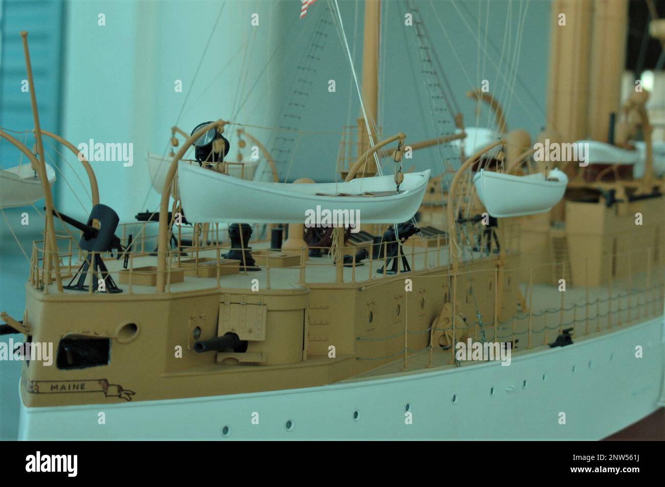 Uss maine explosion hi-res stock photography and images - Alamy