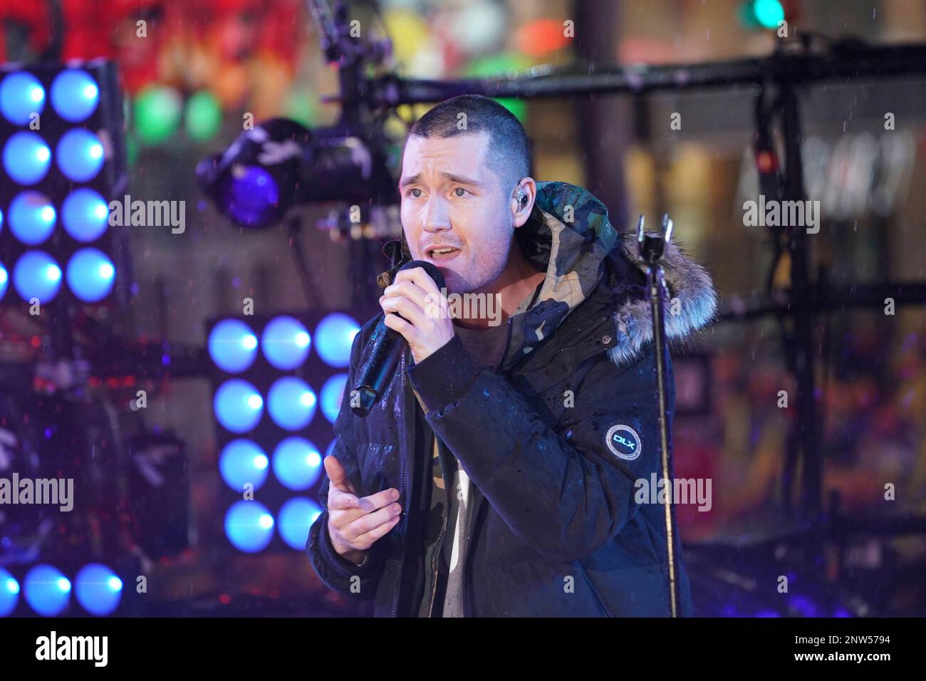 Photo by: John Nacion/STAR MAX/IPx 2018 12/31/18 Christina Aguilera ...