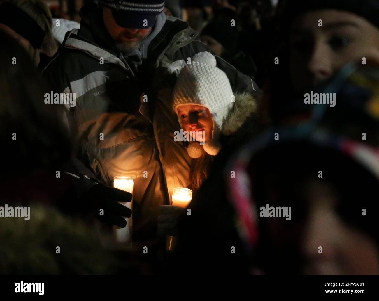 Jason Shaw comforts his daughter Ryley, 10, in honor of Kate Kasten ...