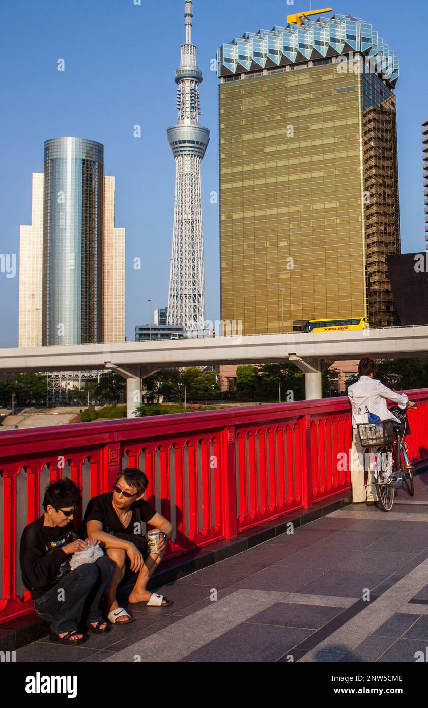 Sky Tree and Asahi building from Azuma bridge, Asakusa District, Tokyo ...