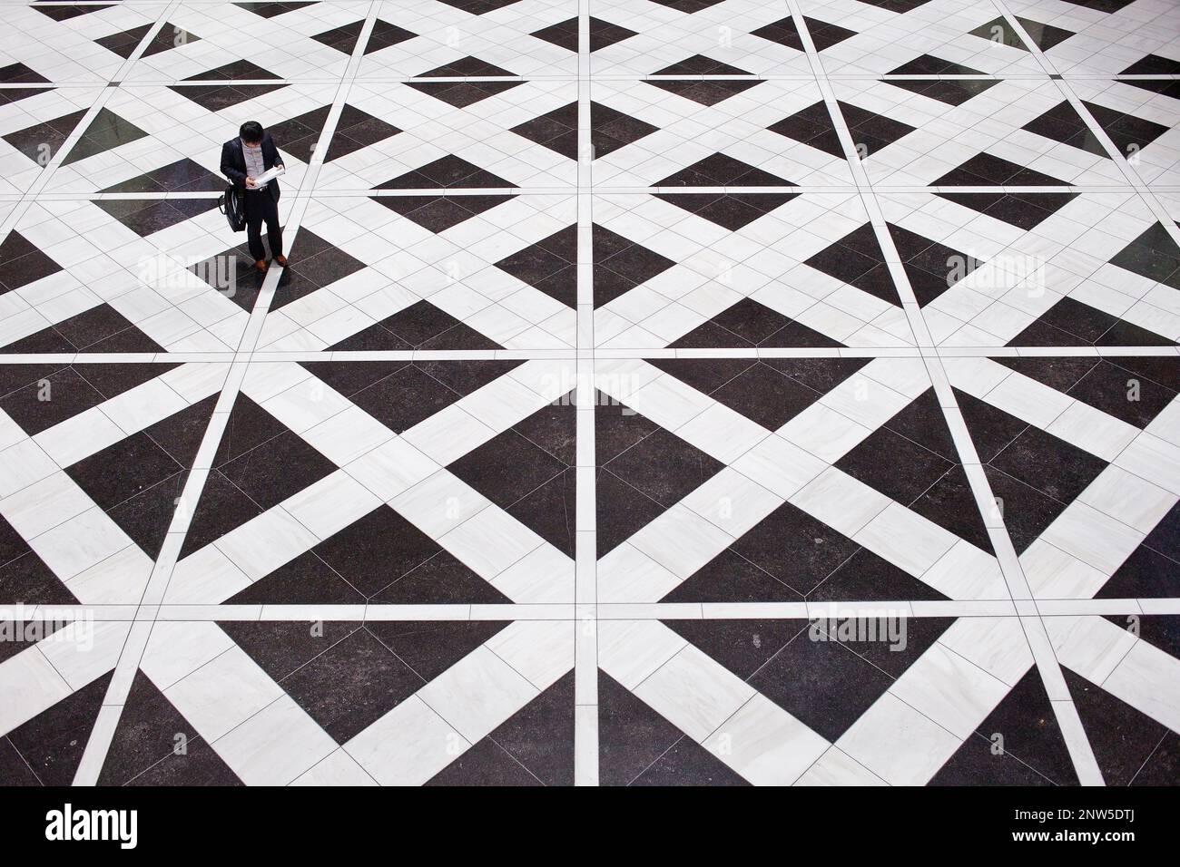 Interior of Shinjuku NS Building in Nishi Shinjuku.Tokyo city, Japan ...