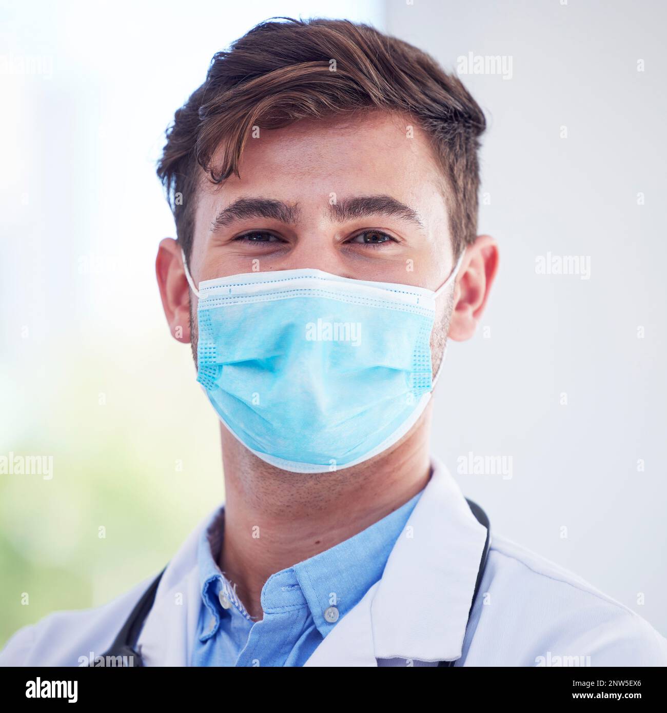 Breakthrough covid hi-res stock photography and images - Alamy