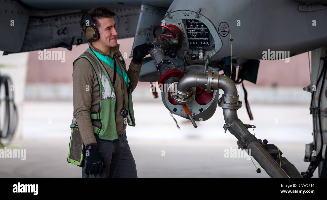 Pantograph fueling system hi-res stock photography and images - Alamy