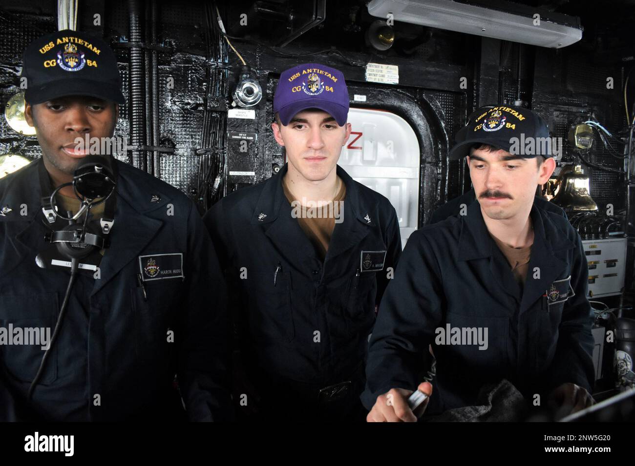 230126-N-TV933-1818 PHILIPPINE SEA (January 26, 2023) Culinary Specialist 3rd Class Haron Hudu ...