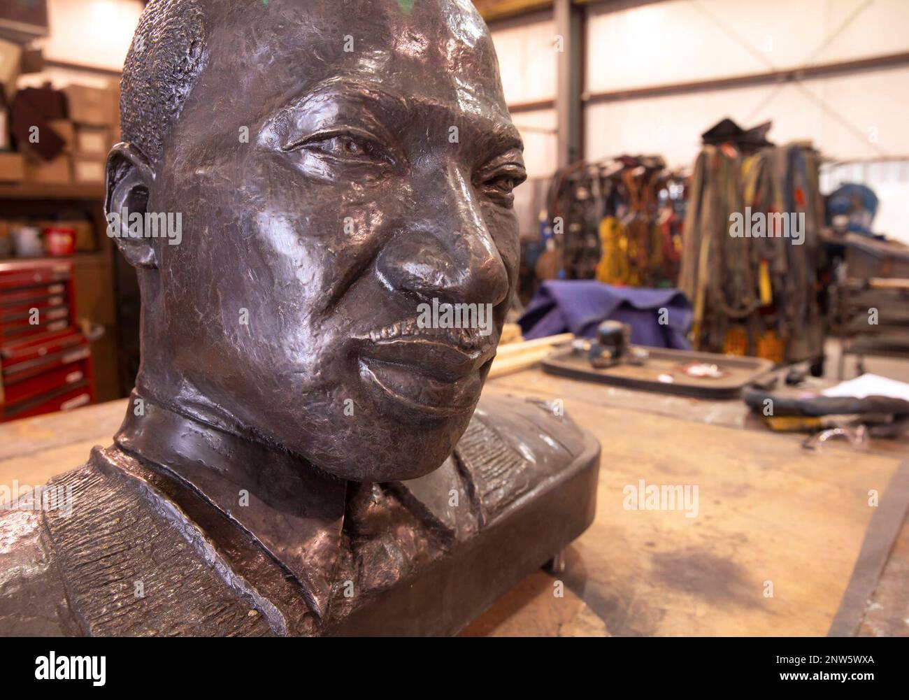 Metal sculptor Jim Gallucci’s new version of artist Wilbur Lee Mapp’s ...