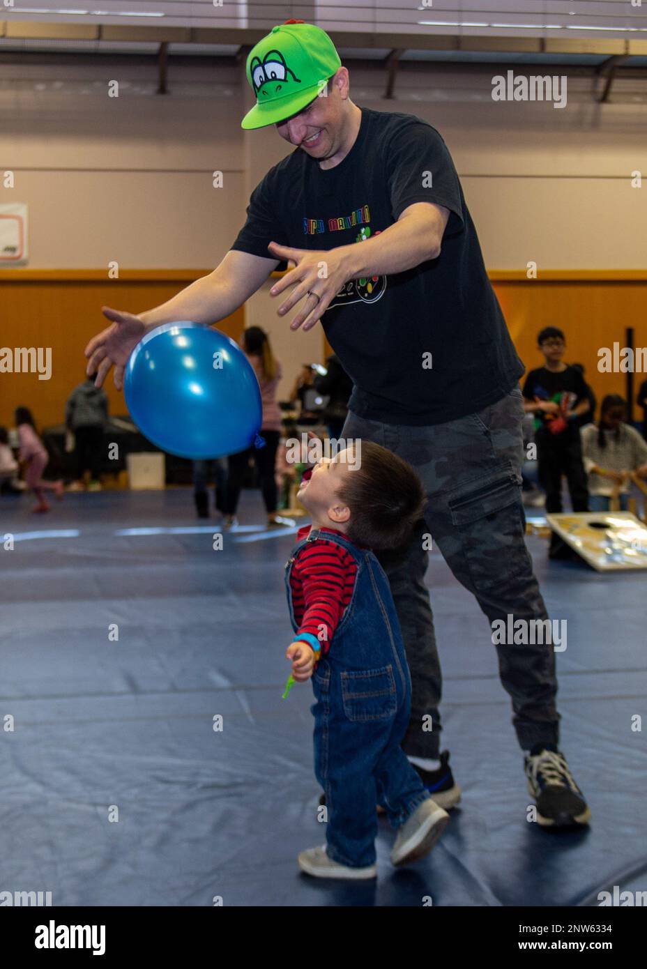 230113-N-SI601-1103 YOKOSUKA, Japan (Jan. 13, 2023) Aviation ...