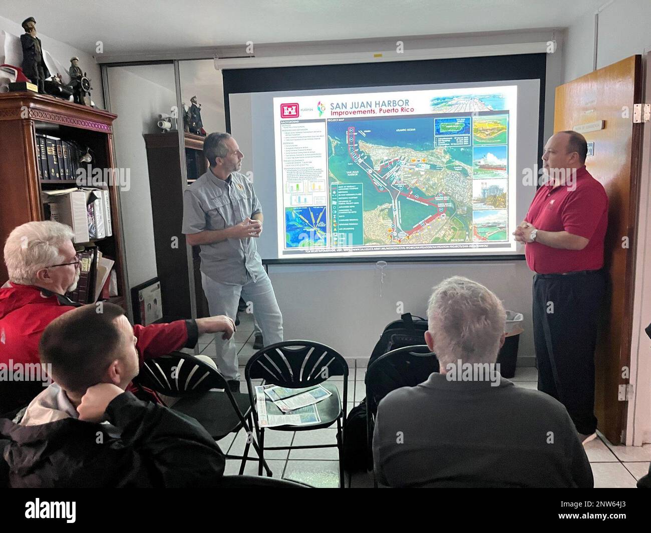 The Navigation Chiefs of the US Corps of Engineers (USACE) South ...