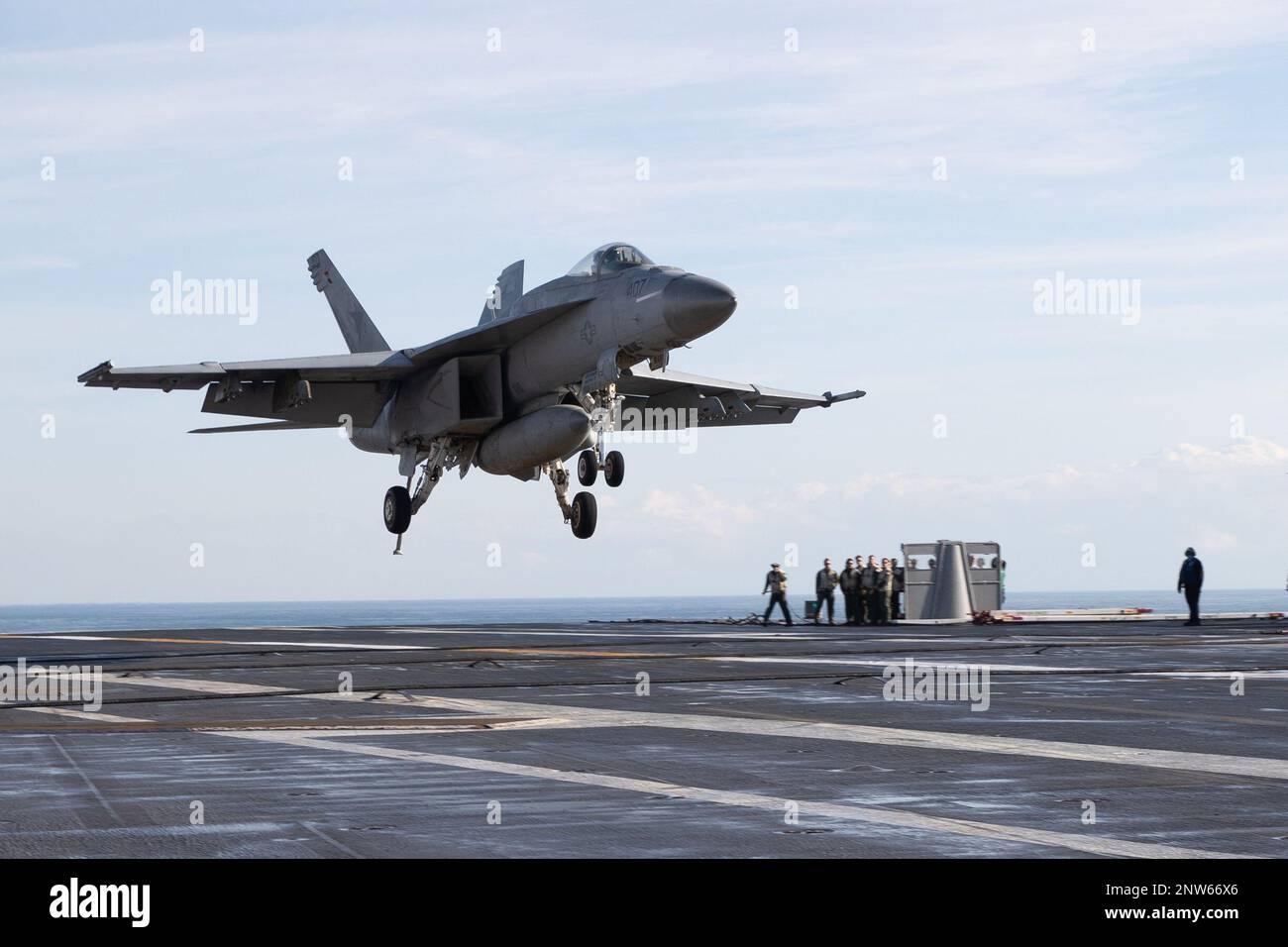 An FA-18E Super Hornet, attached to the "Sunliners" of Strike Fighter ...