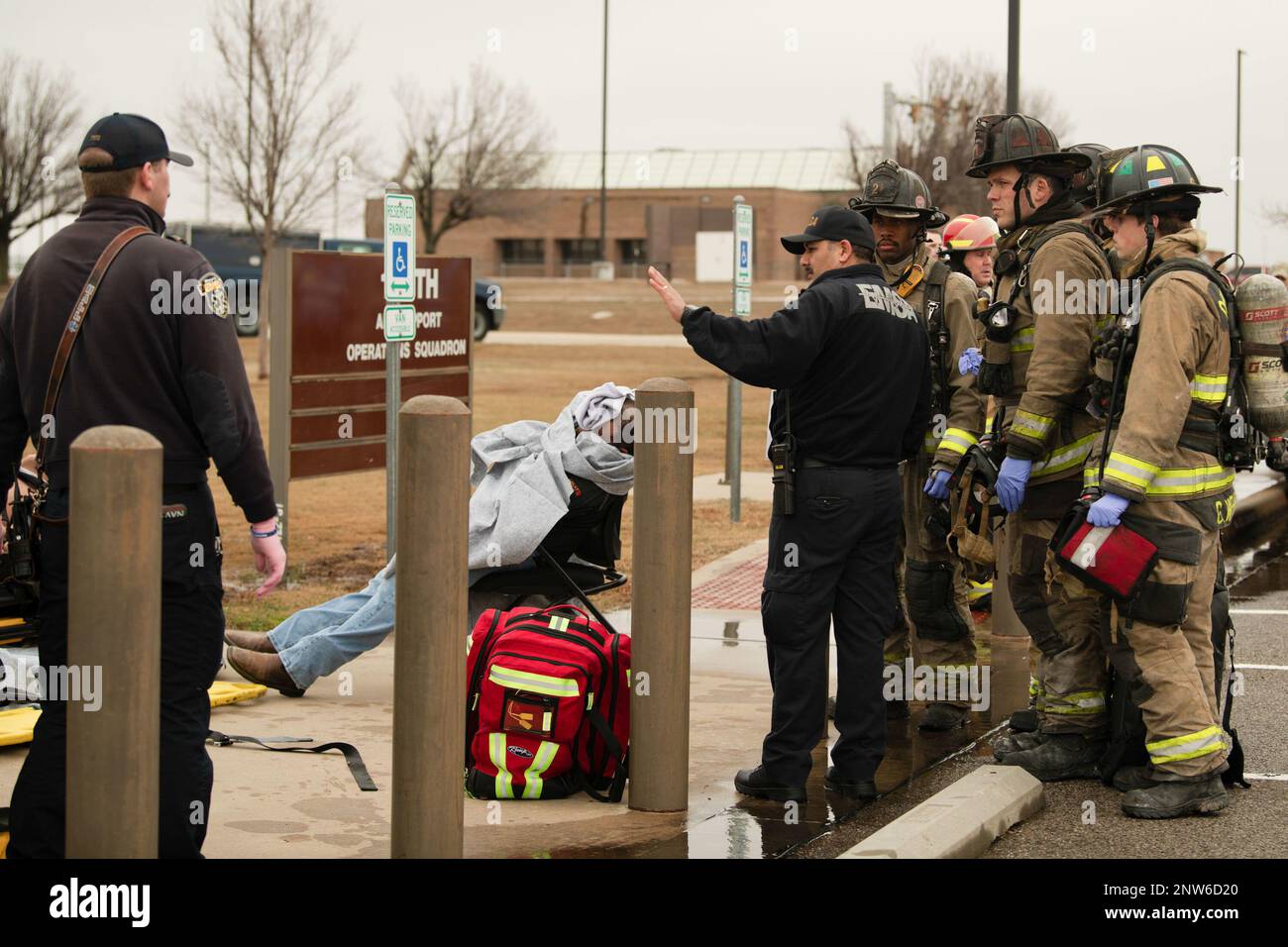 First responders with the 137th Special Operations Wing Fire Emergency ...