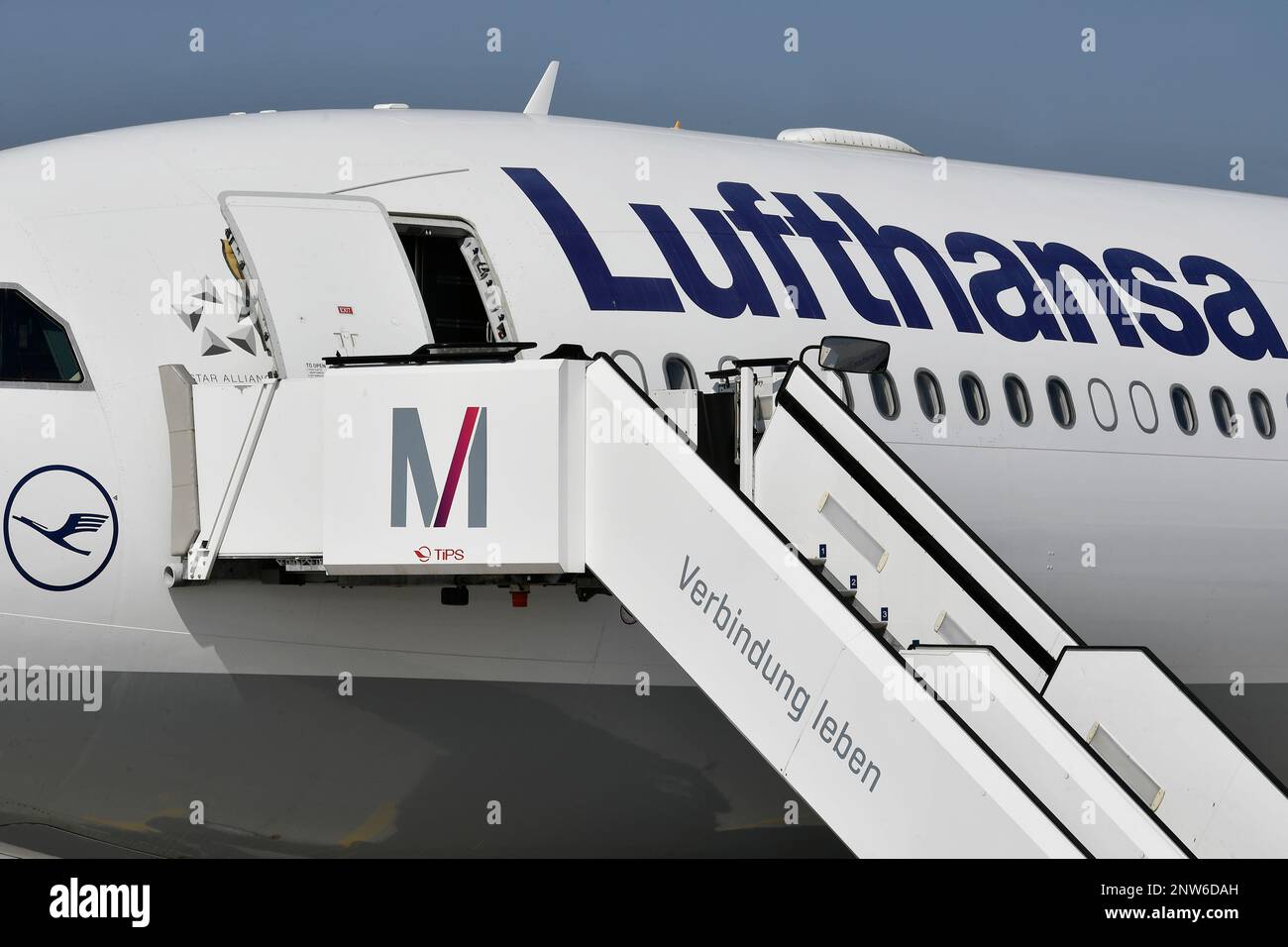 Lufthansa, Aircraft, Strairs, Stair, Step, Position, Ramp, Munich ...