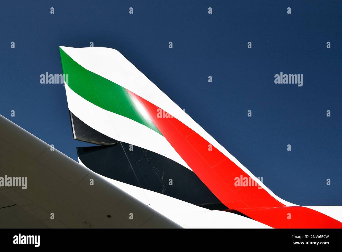 Emirates, Emirates Airways, Airlines, Airbus, A380-800, A 380, 800 ...