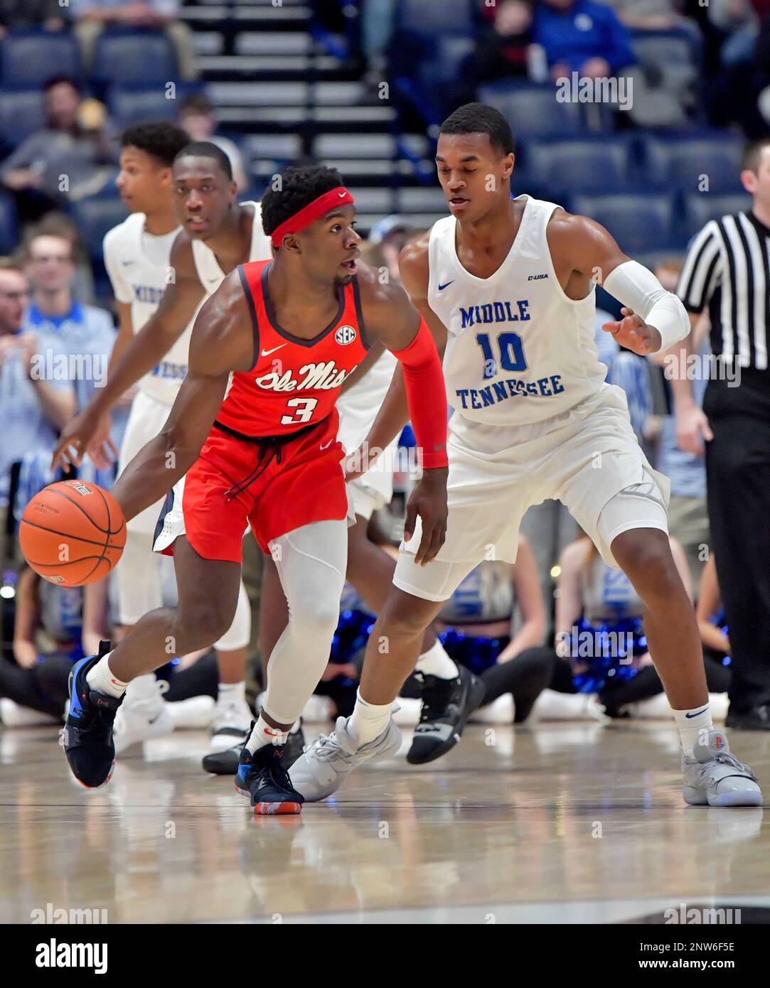 Mississippi Rebels guard Terence Davis (3) is defended by Middle ...