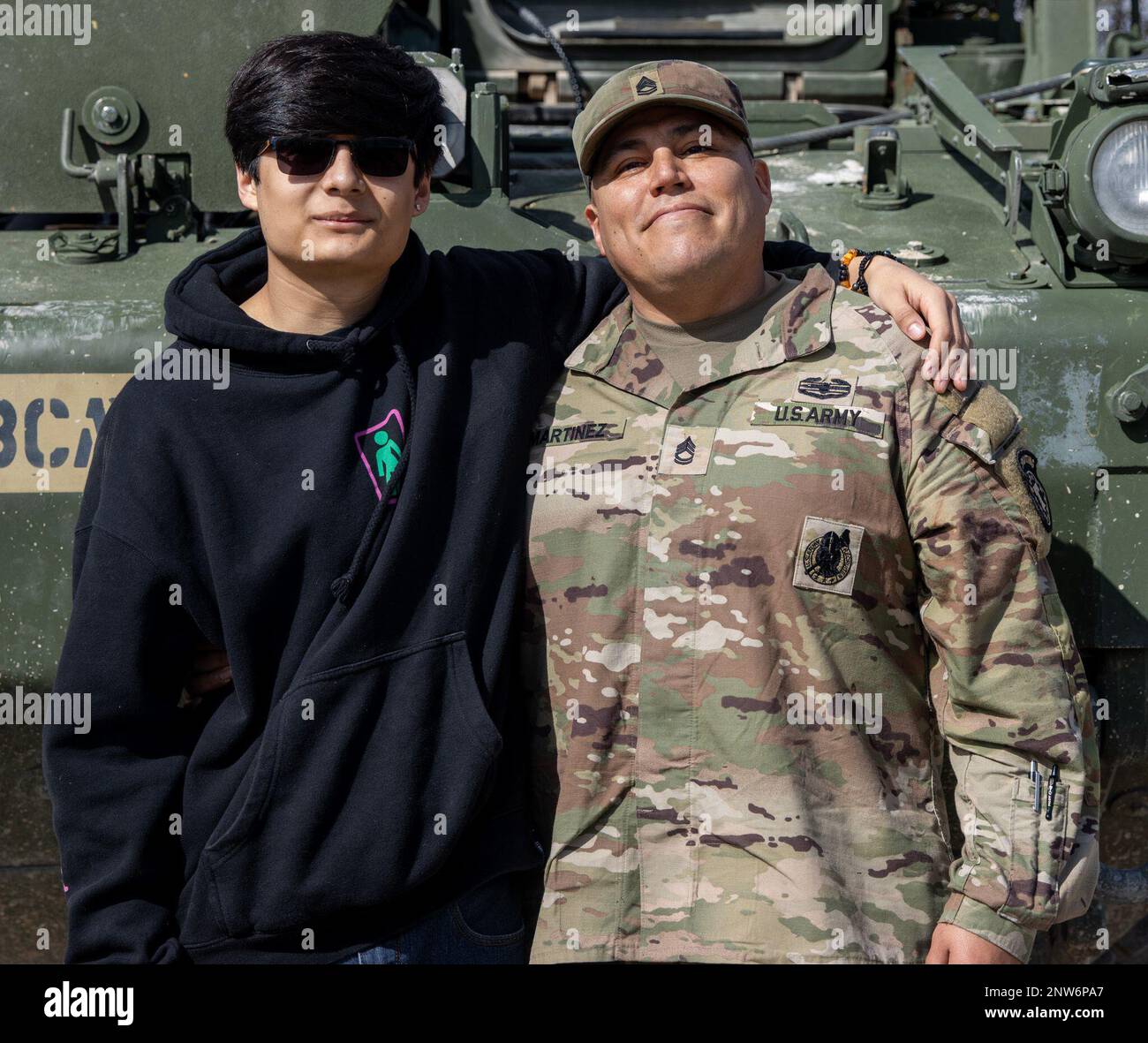 Sgt. 1st Class Daniel Martinez, a recruiter from the Houston Recruiting ...