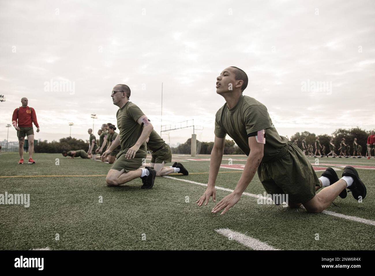 U.S. Marine Corps recruits with Charlie Company, 1st Recruit Training ...