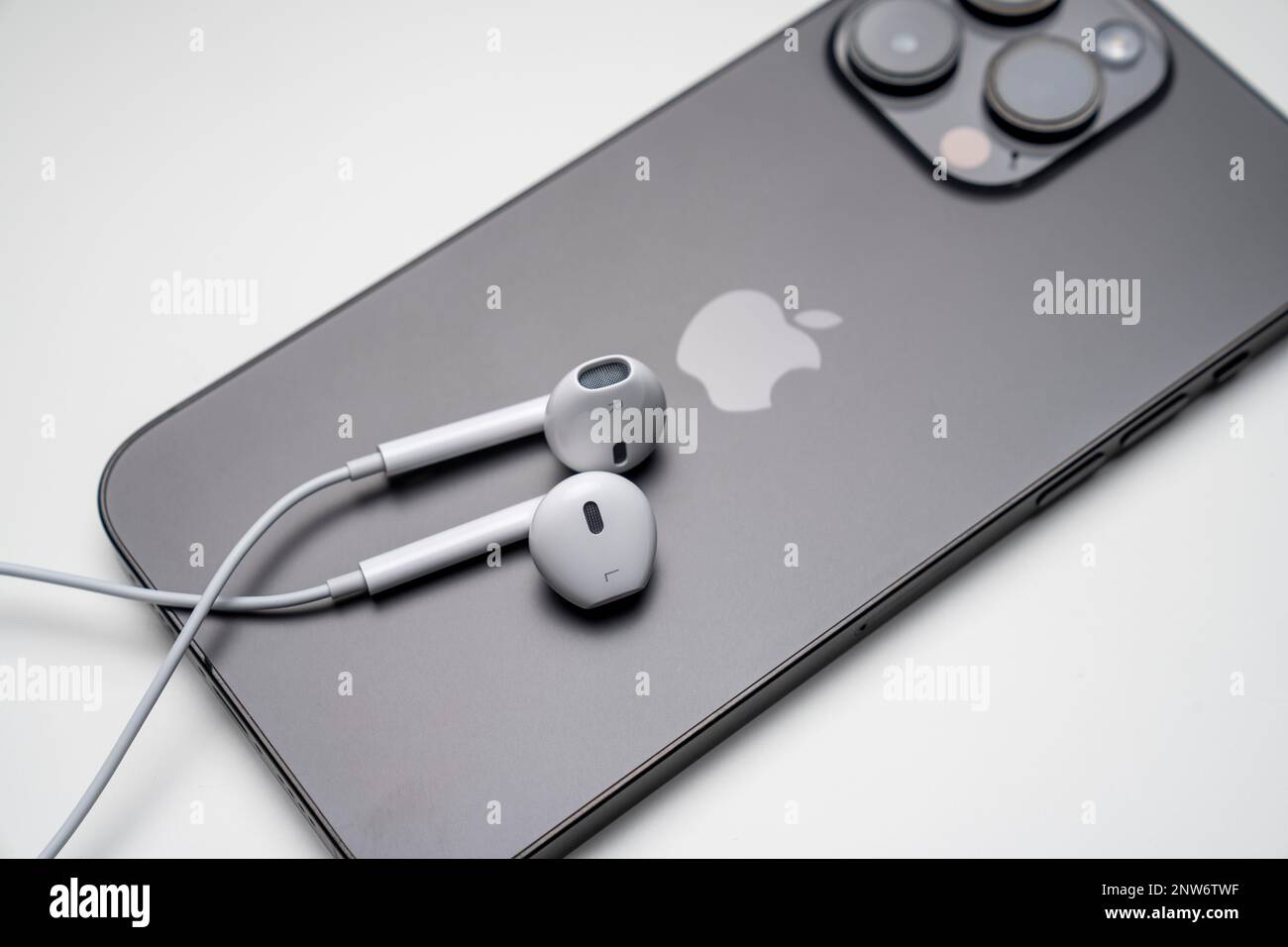 Earpots hi-res stock photography and images - Alamy
