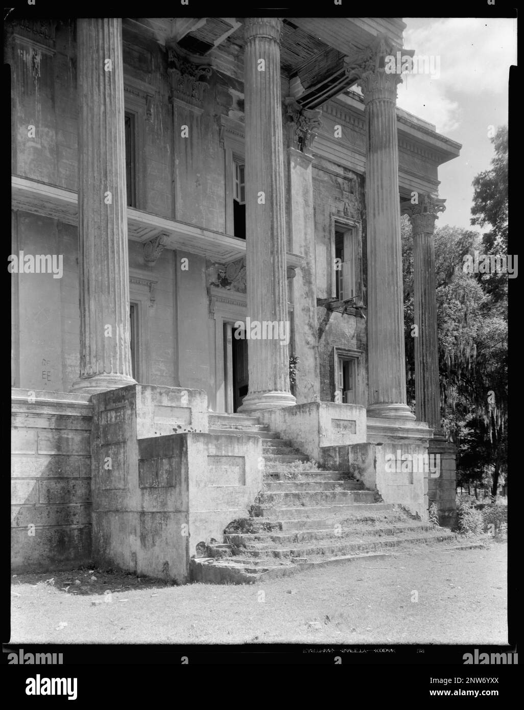 Belle grove hi-res stock photography and images - Alamy